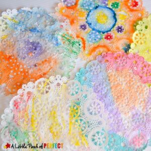 Beautiful Easter Egg Craft with Doilies for Kids Inspired by Rechenka's ...