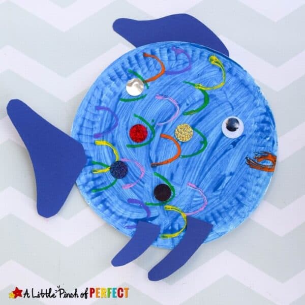 Paper Plate Fish Craft Inspired by The Rainbow Fish - A Little Pinch of ...
