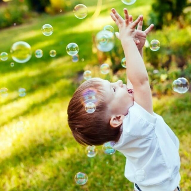 The Best Bubble Activities for Kids Outdoor and Indoor Play - A Little ...