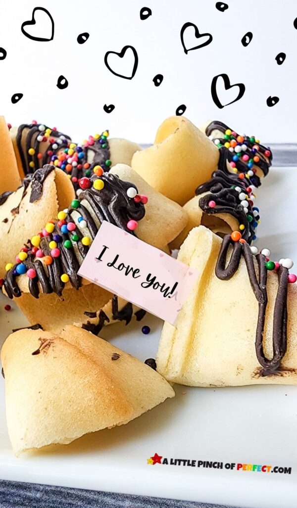 Fortune Cookie Recipe and Free Printable Messages - A Little Pinch of ...